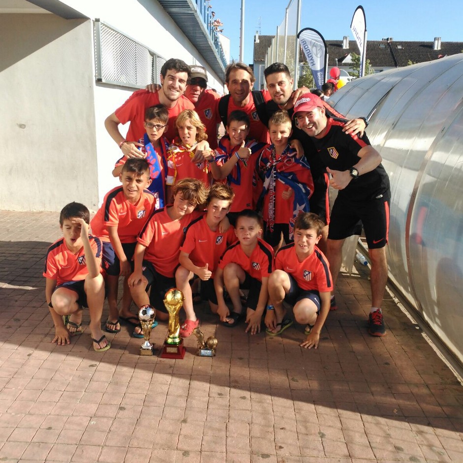 El Benjamín B, campeón del Torneo Ciudad de Badajoz - Club Atlético de ...