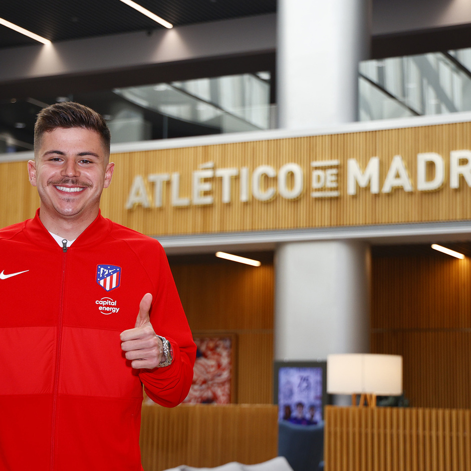 Marco Moreno renueva hasta 2025 - Club Atlético de Madrid · Web oficial