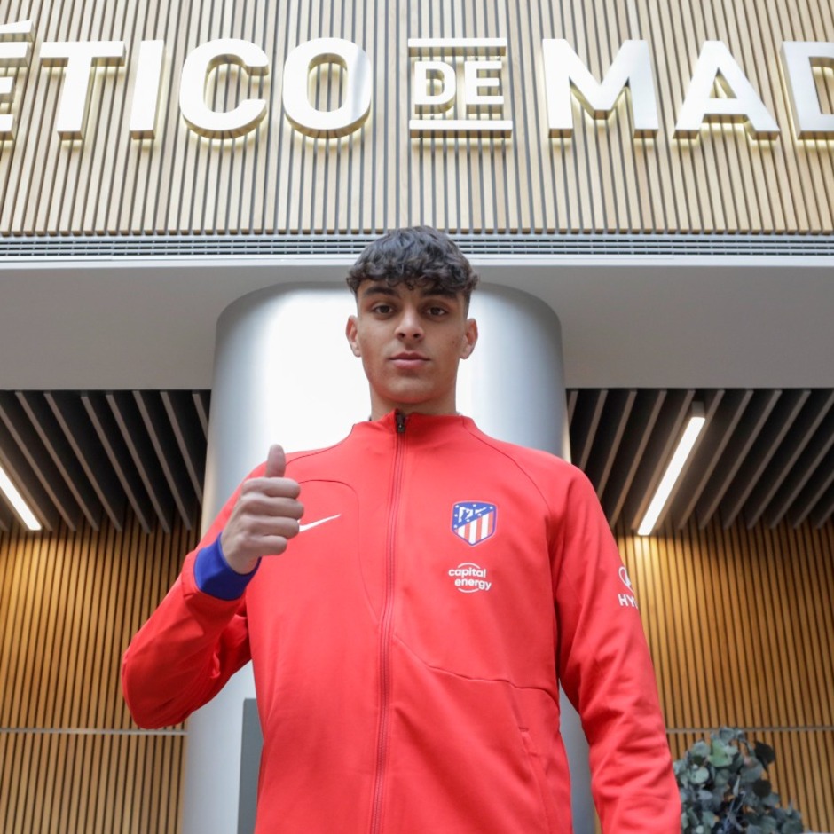 Raihani renueva hasta 2027 - Club Atlético de Madrid · Web oficial