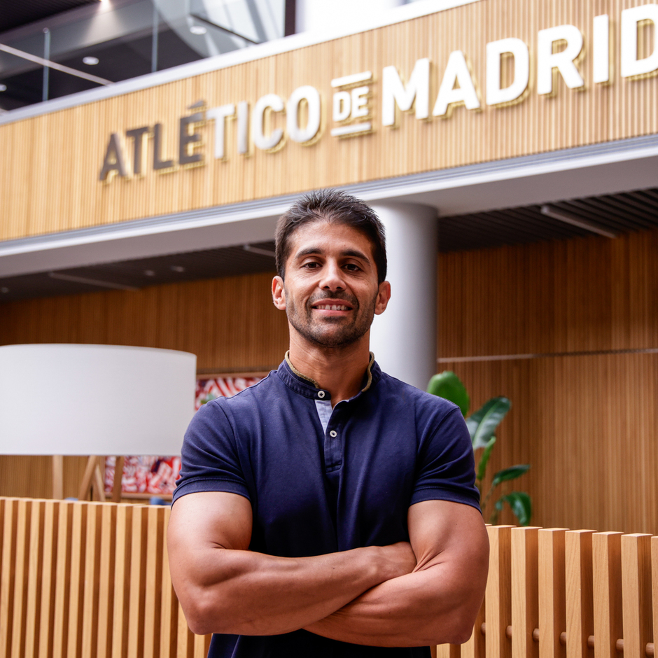 Luis Bueno, nuevo entrenador del Atlético Madrileño Juvenil A - Club Atlético de Madrid · Web ...