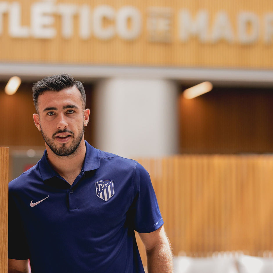 Carlos Puga, nuevo fichaje del Atleti B - Club Atlético de Madrid · Web ...