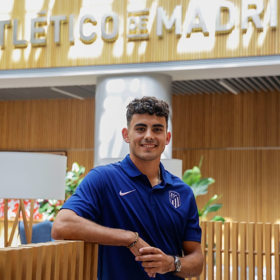 Pablo Pérez, cuarta incorporación del Atleti B - Club Atlético de ...