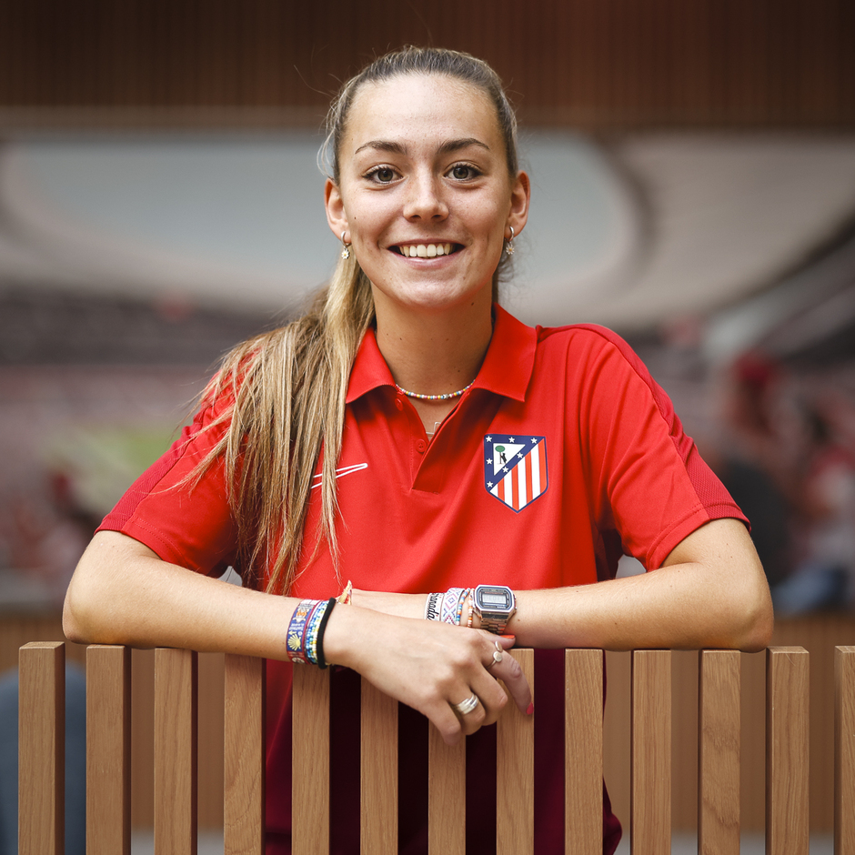 Sara Martínez renueva hasta 2025 - Club Atlético de Madrid · Web oficial