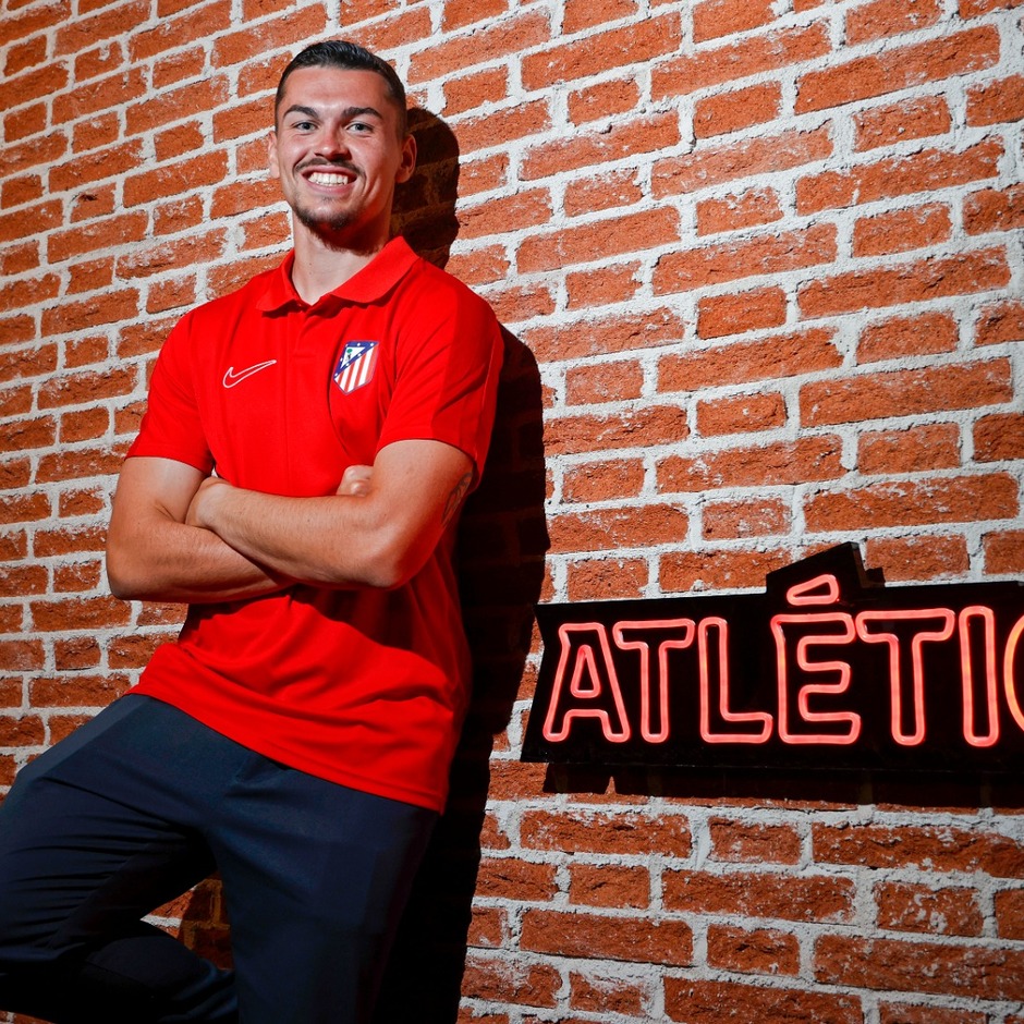 Alejandro Iturbe renueva hasta 2027 - Club Atlético de Madrid · Web oficial