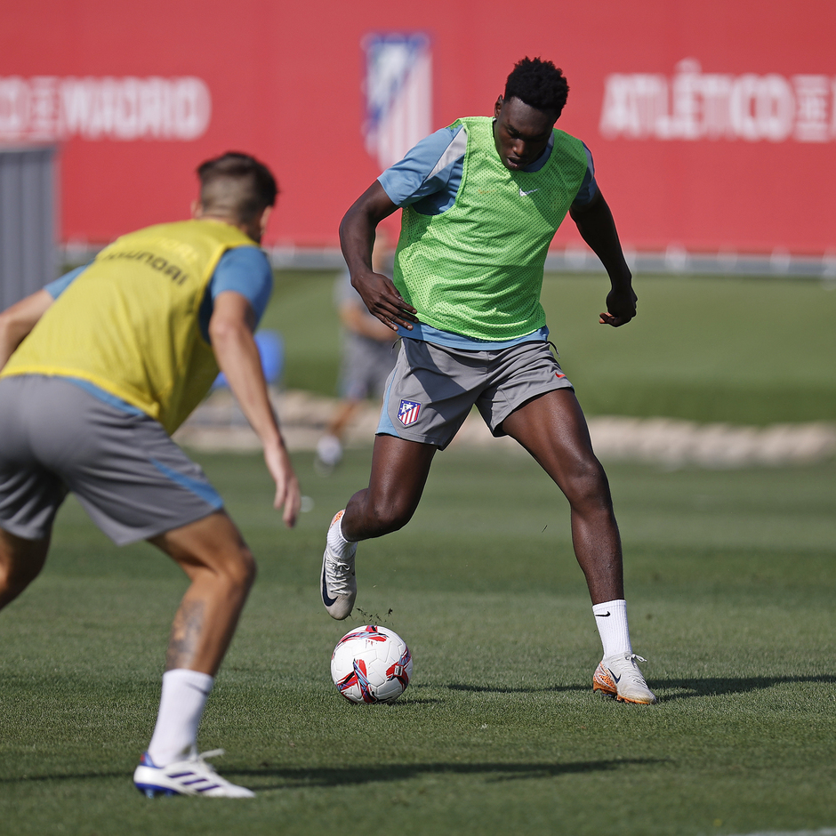 Acuerdo con el FC Porto para el traspaso de Samu Omorodion - Club ...